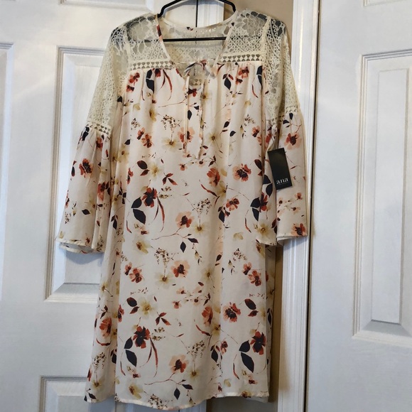 a.n.a | Dresses | Nwt Ana Ivory Floral Midi Dress | Poshmark